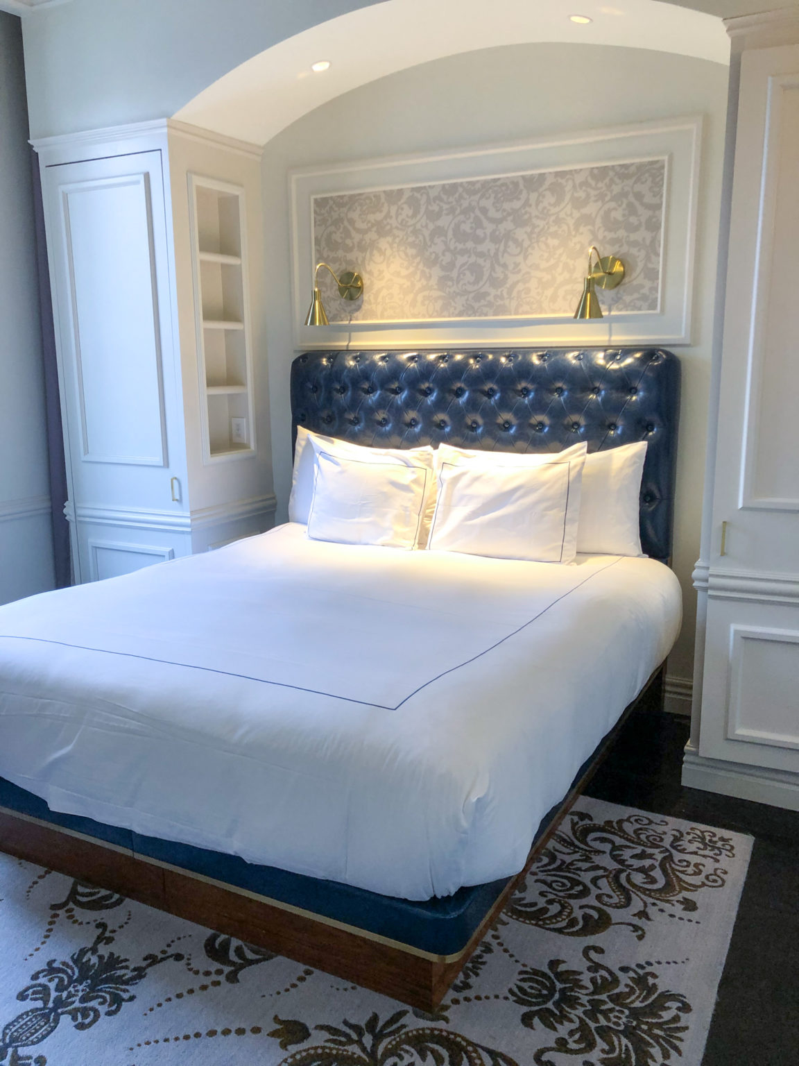 ROOMS – The Adelphi Hotel